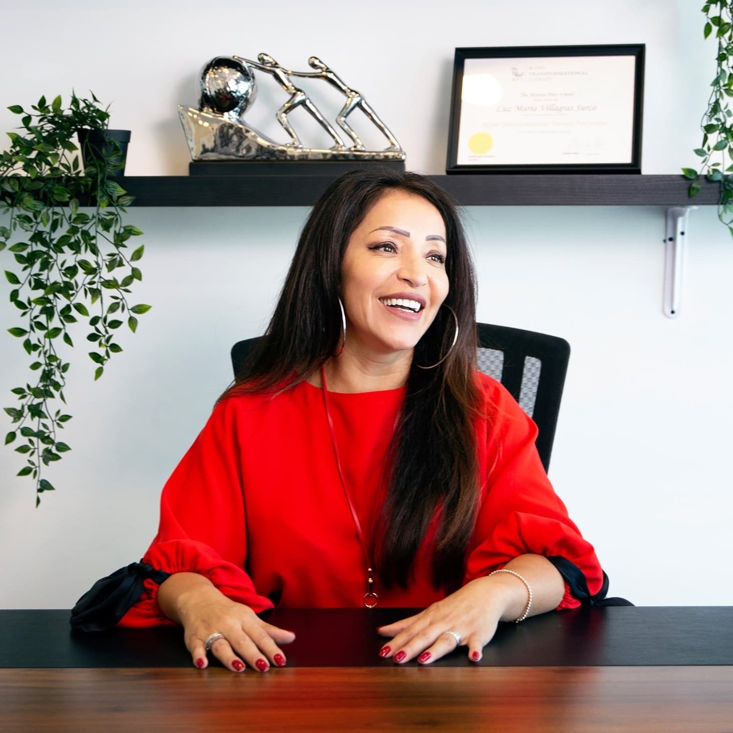 Luz Maria Villagras Surco - Hypnotherapist, Therapist & Coach