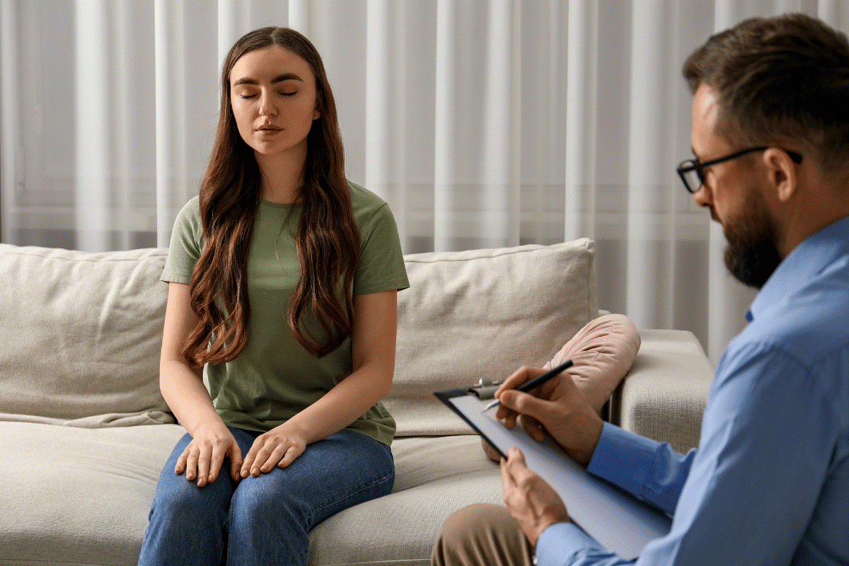 What is Hypnosis Therapy? Benefits, Process & Expectations | Positive ...